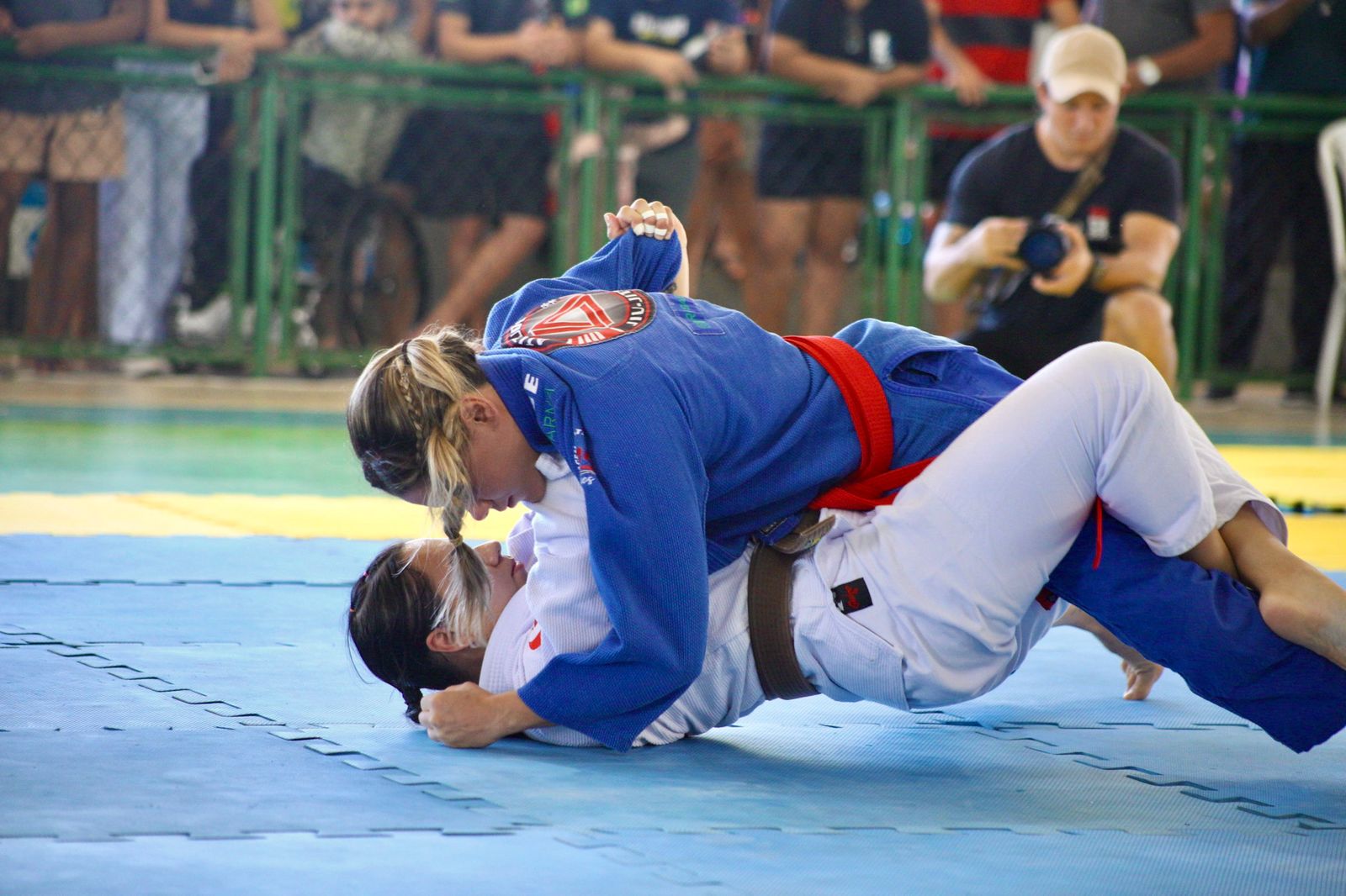 Com 165 lutas, abertura oficial de campeonato Internacional de Jiu ...